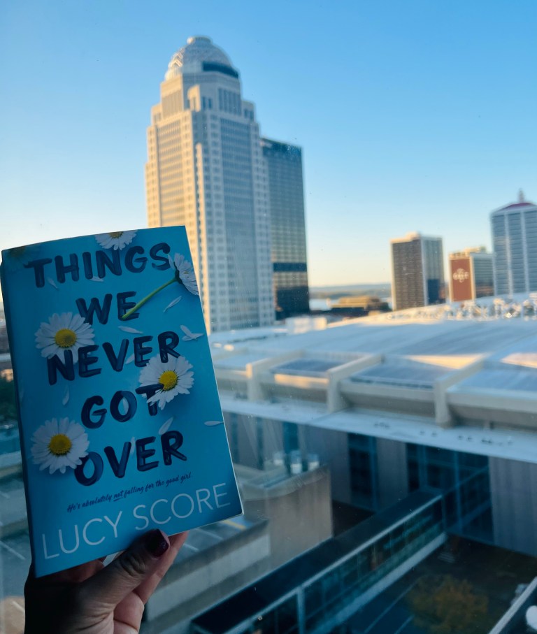 Book Review: Things We Never Got Over {Lucy Score} – Book Coffee Happy